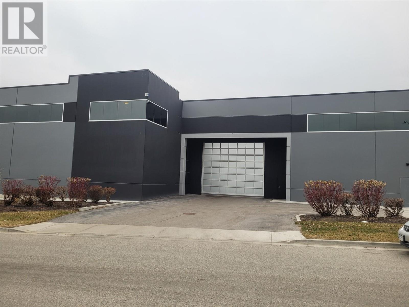 Unit 9 - 2110 Matrix Crescent - Venture Commercial